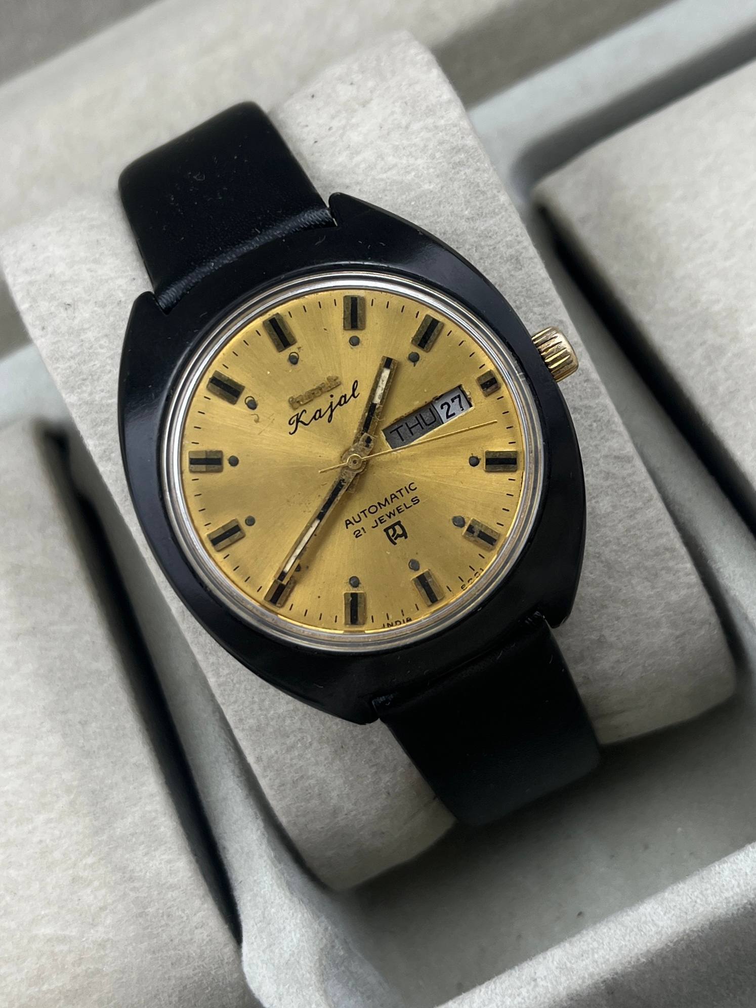 HMT – Watch It Move