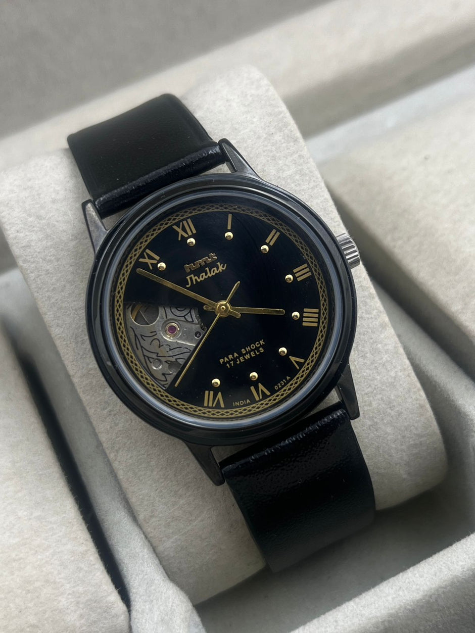 HMT – Watch It Move