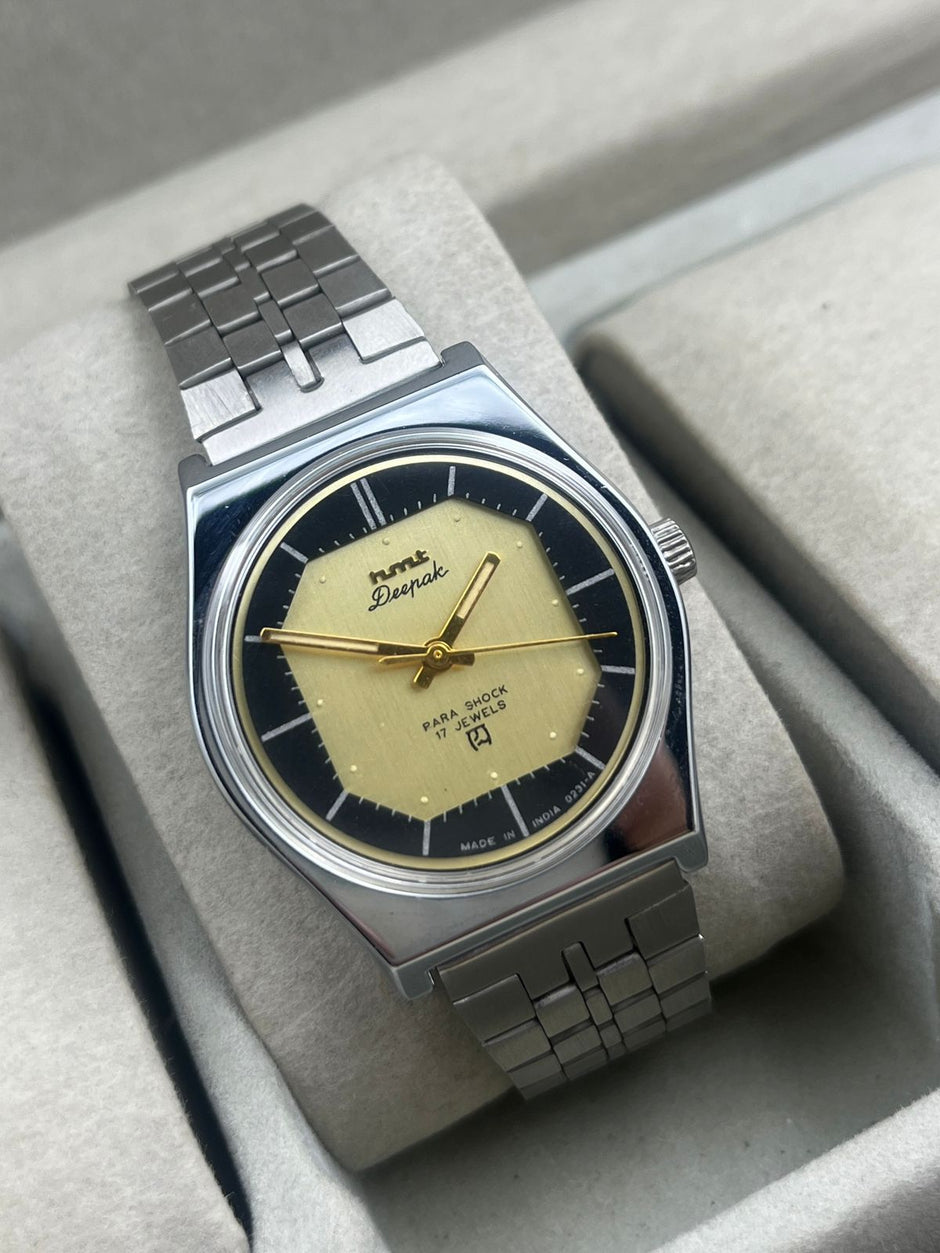HMT – Watch It Move