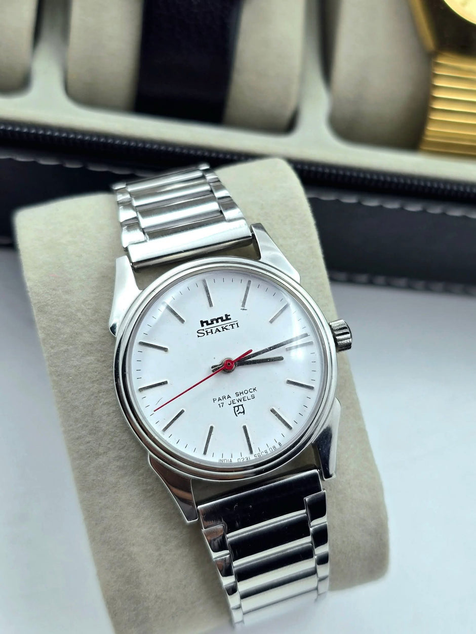 HMT – Watch It Move